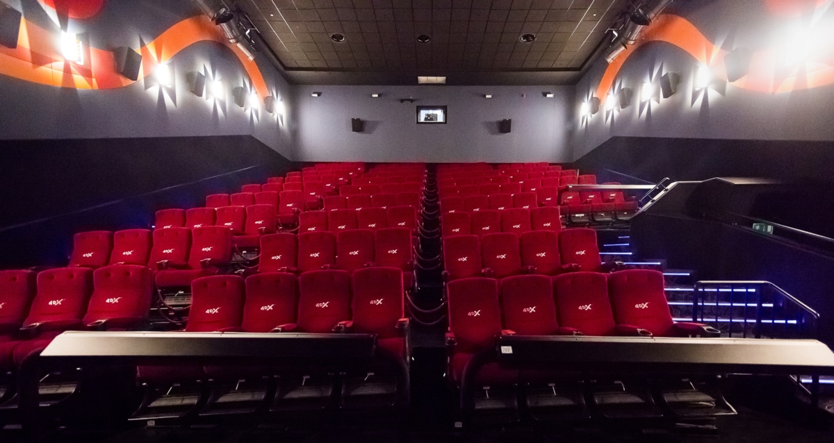 Cinema City 4Dx Mega Mall - Siniat